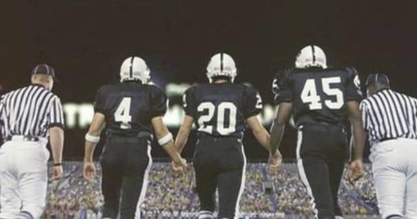 Friday Night Lights: Coach Gaines