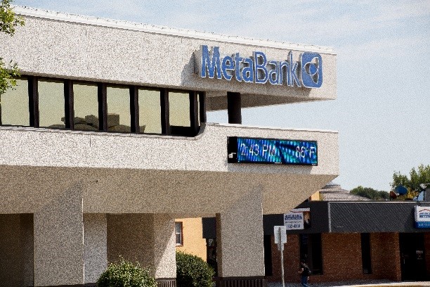 MetaBank Installs New LED Sign at a Brookings Landmark Location